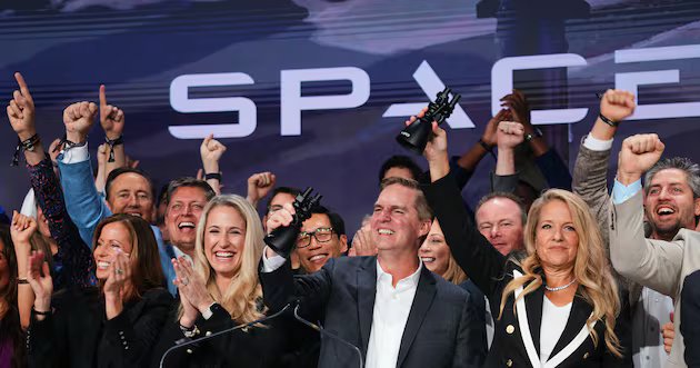 Listagem pública da SpaceX faz história – Deseret News – Noti-cia